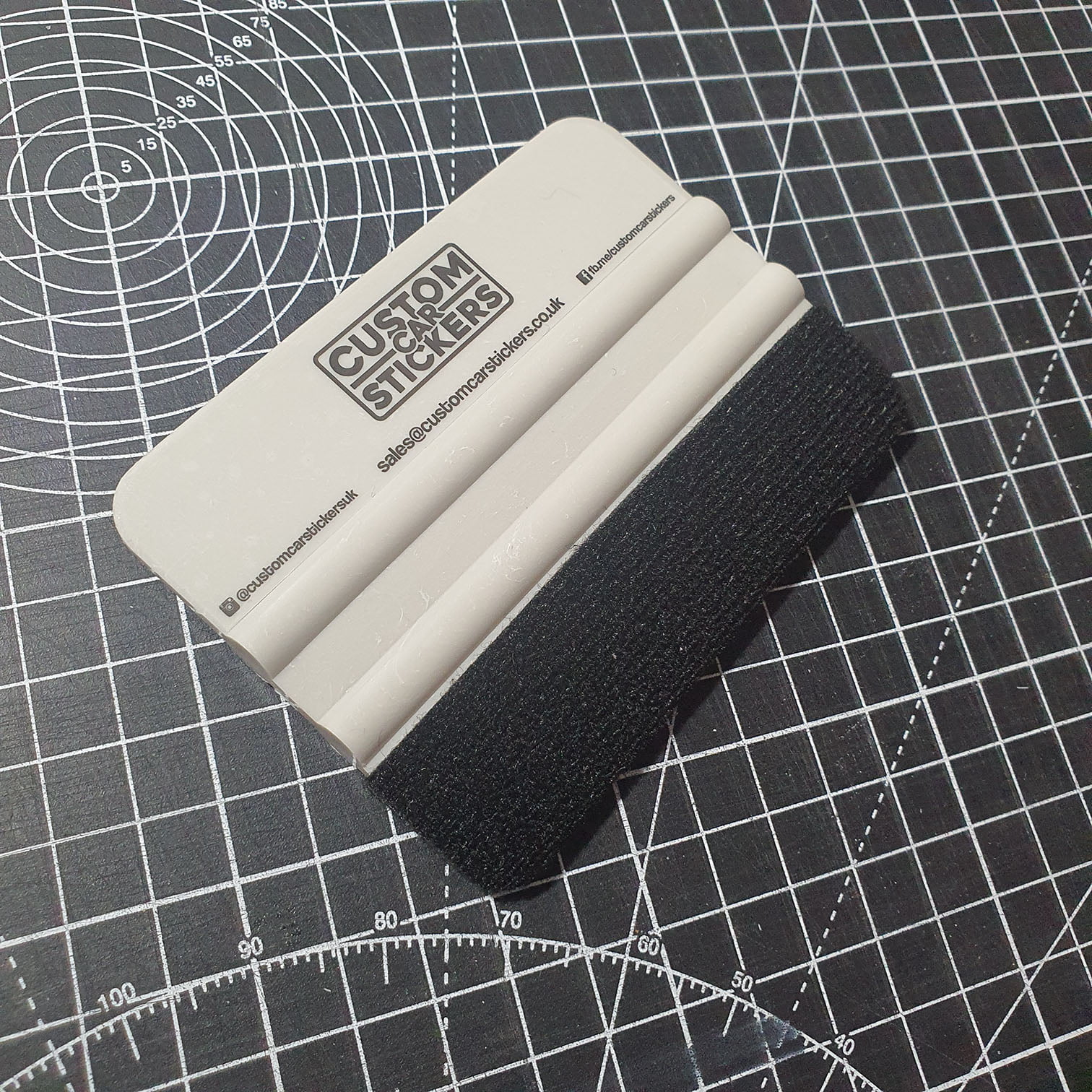 Application Tools | Custom Car Stickers